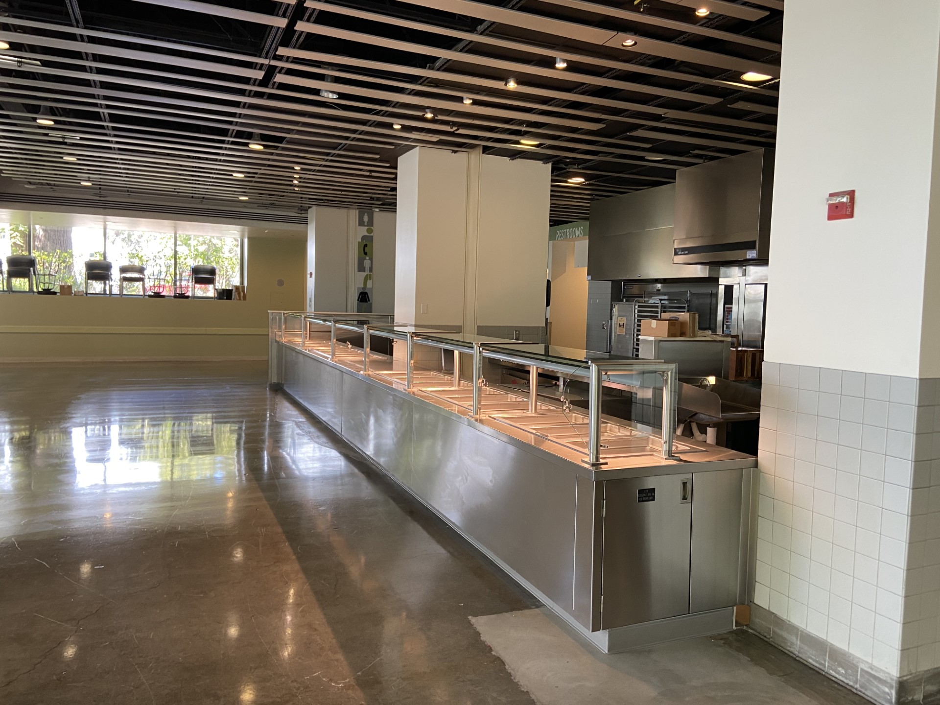 UCB CROSSROADS DINING COMMONS